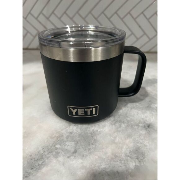 Yeti | Dining | Authentic Yeti Rambler 4 Ozmug With Original Yeti Lid ...
